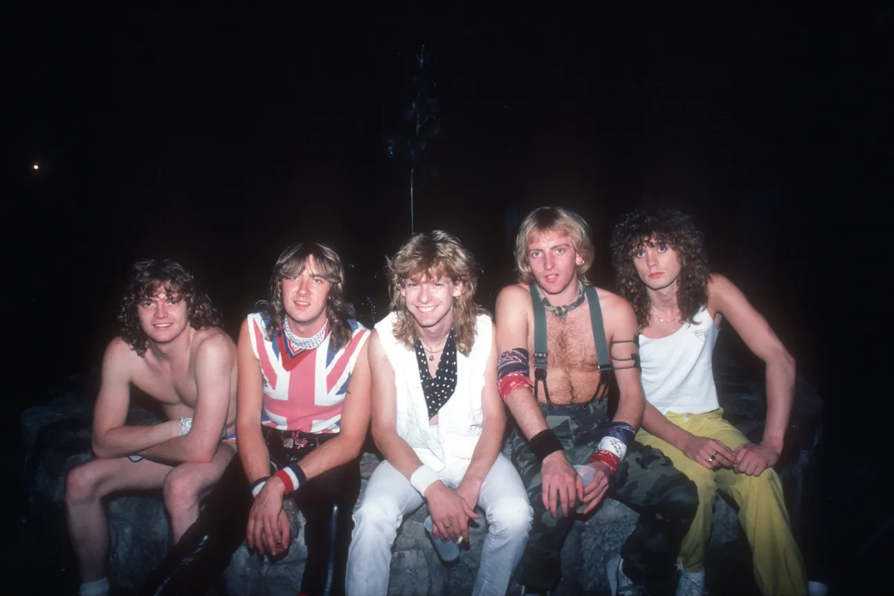 DEF LEPPARD ON THE ‘MELODIC MAYHEM’ OF ‘PYROMANIA’ & WHY TAYLOR SWIFT ...