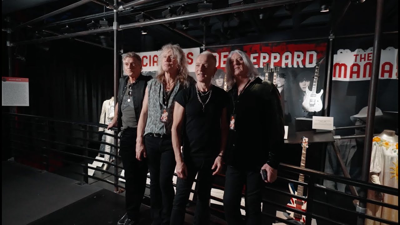 Behind The Summer Stadium Tour - Episode 4 | Def Leppard